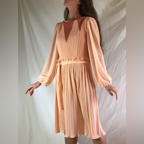 Vintage | Dresses | 7s Vintage Self Pleated Color Block Peach Dress ...